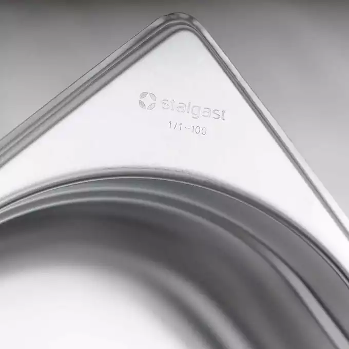 Pojemnik GN 2/3 100 mm stalowy linia Standard Stalgast 115100